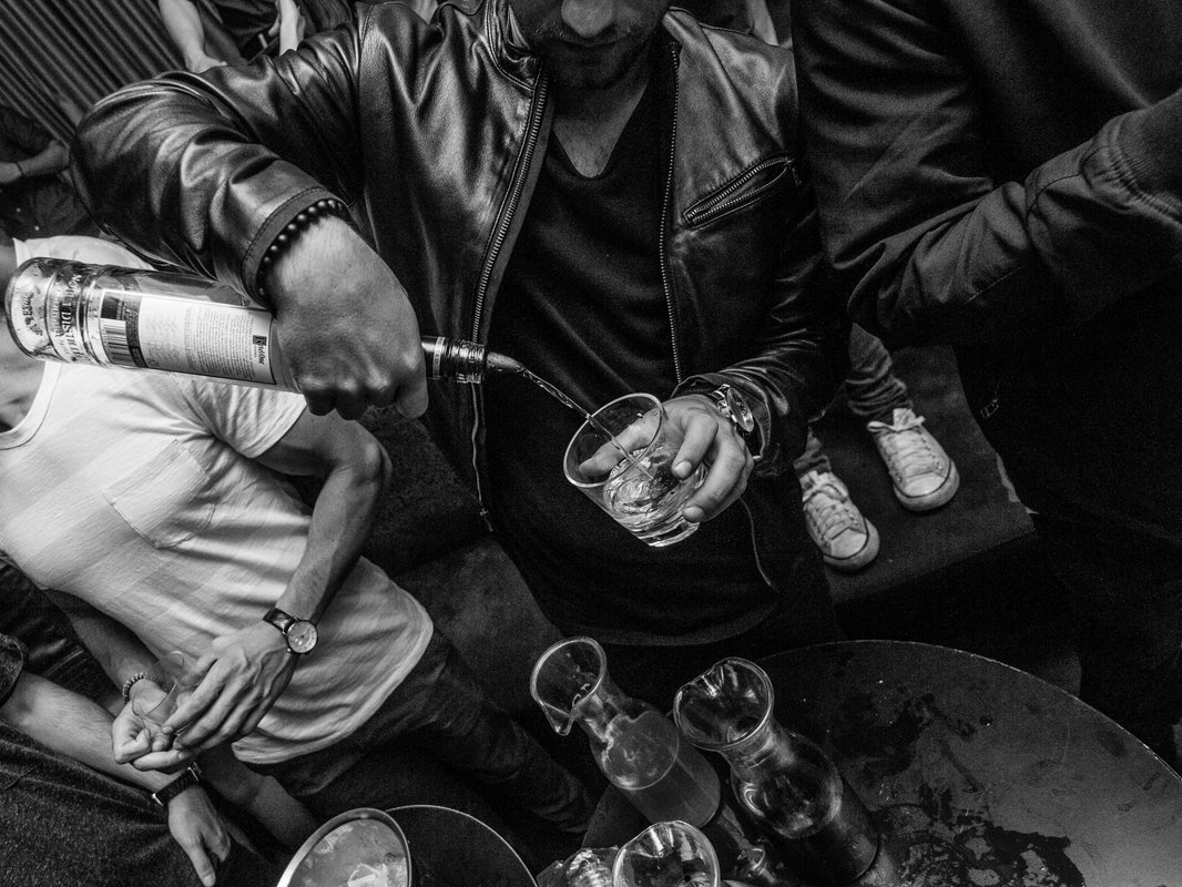 Alcohol Does Dehydrate You. Here’s What to Do About It – Hydrant